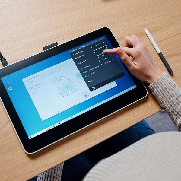 Wacom One 13 Touch DTH134W0A – Wacom Authorized Retail Partner México ...